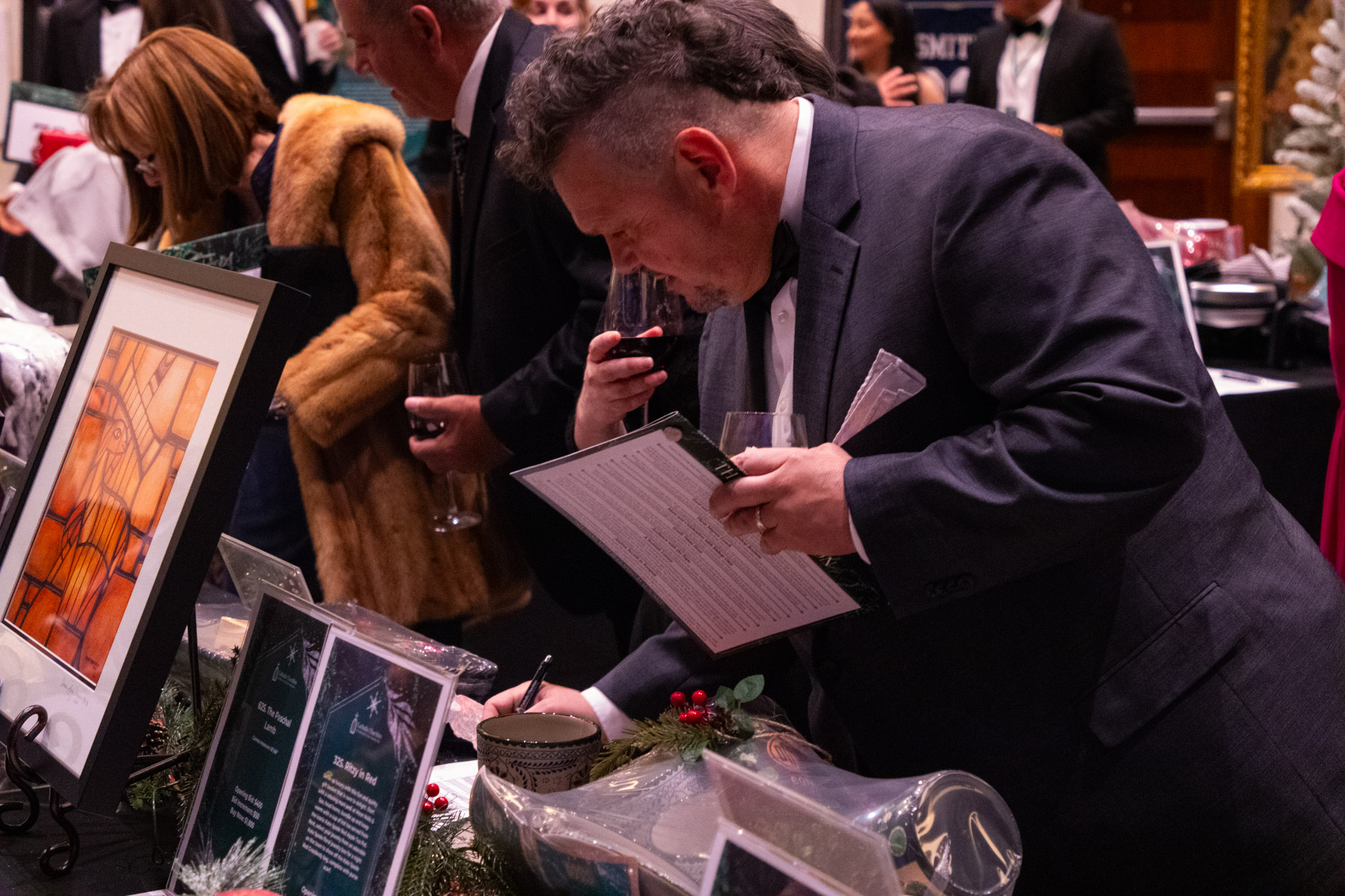 St. Nicholas Ball 2025 – Catholic Charities