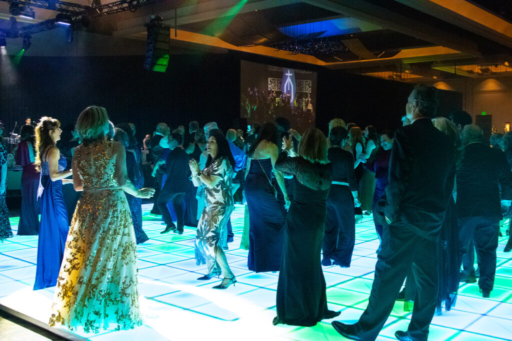 St. Nicholas Ball 2025 – Catholic Charities